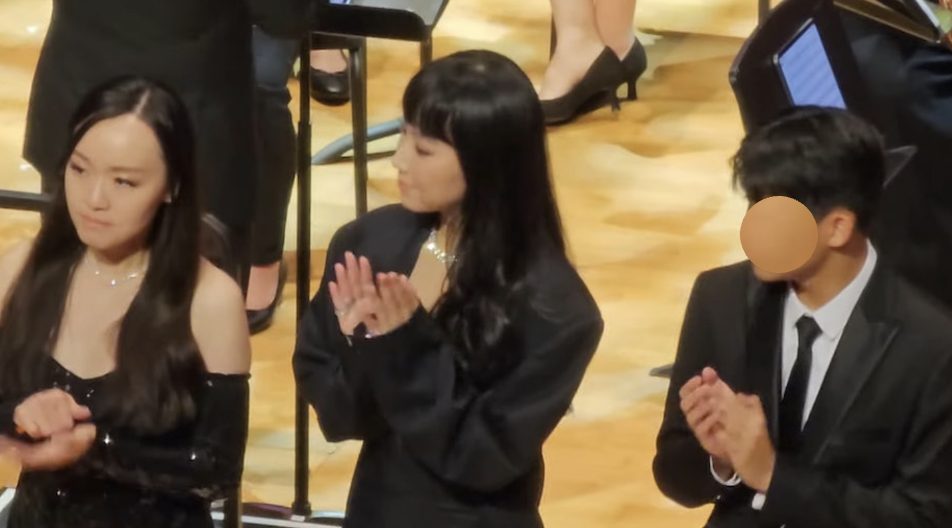 Gigi Yim, 18, captivates male student with sensual attire at PolyU ...