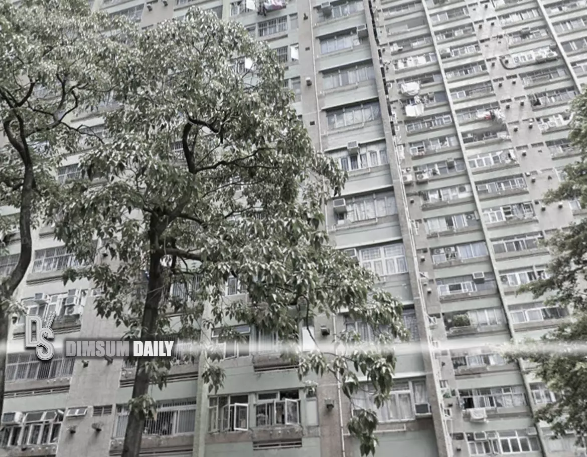 Elderly resident reports burglary at Lee Tsui House, Wan Tsui Estate in ...