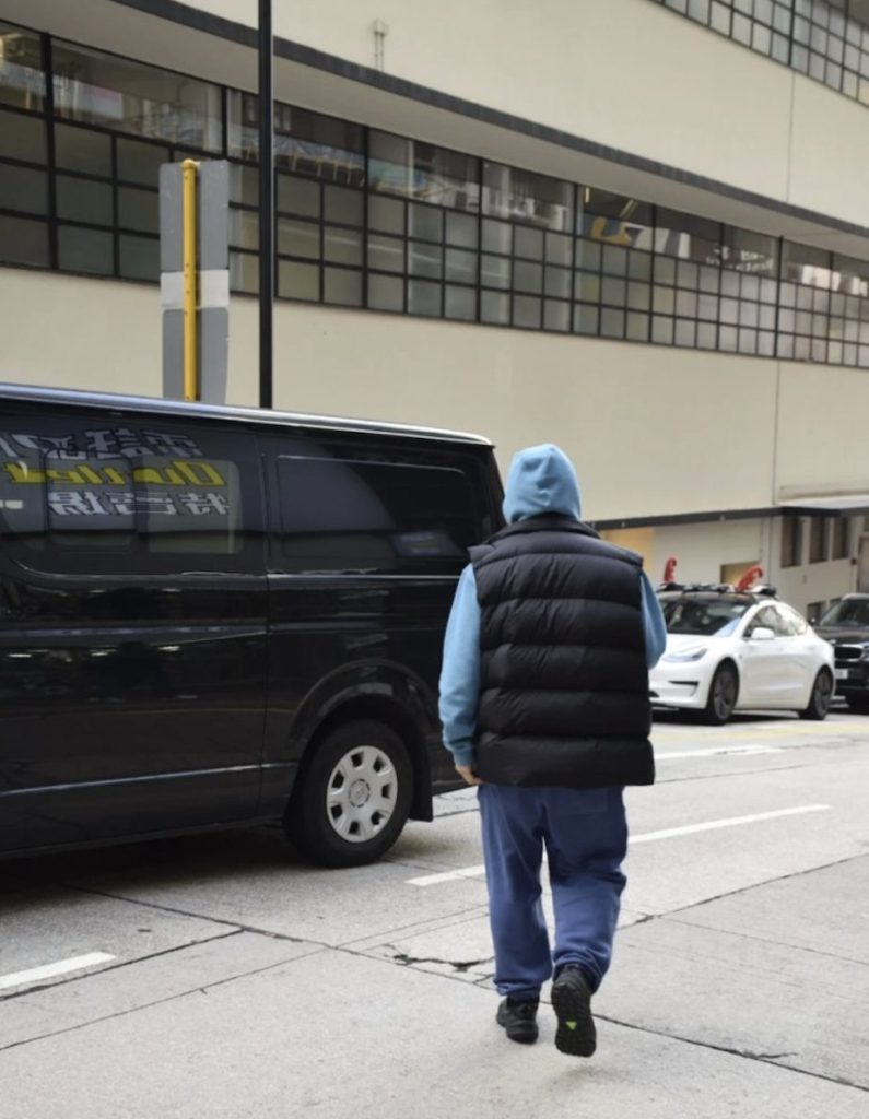 Hong Kong singer Eason Chan delights fans with surprise encounter and ...