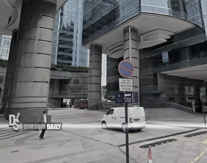 Two Men Posing As Clients Rob Sex Workers Of Hk 63 000 In Harbour Grand