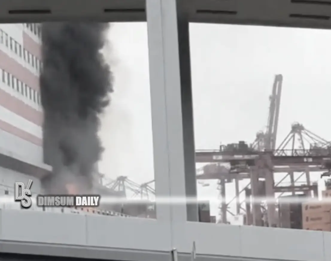 Worker hospitalised amidst heavy smoke due to fire at Modern Terminals ...