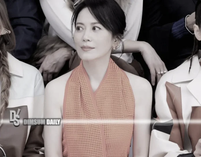 53-year-old Chinese actress Faye Yu stuns at Paris Fashion Week ...