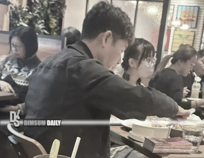 59-year-old HK actor Roger Kwok Chun-on spotted at a local restaurant ...