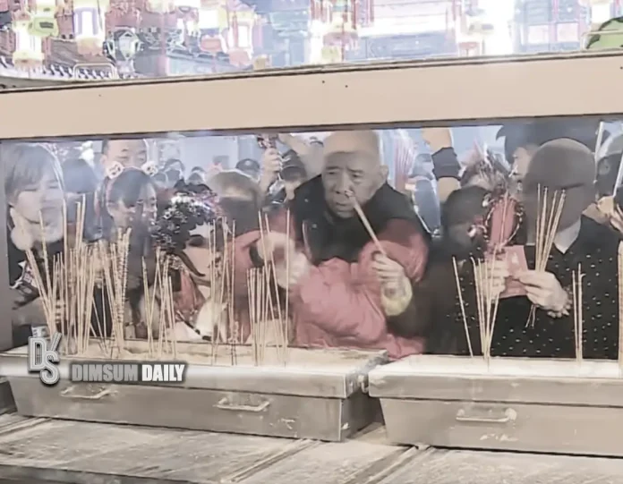 Devotees and cosplayers flock to Wong Tai Sin Temple, hoping to summon ...