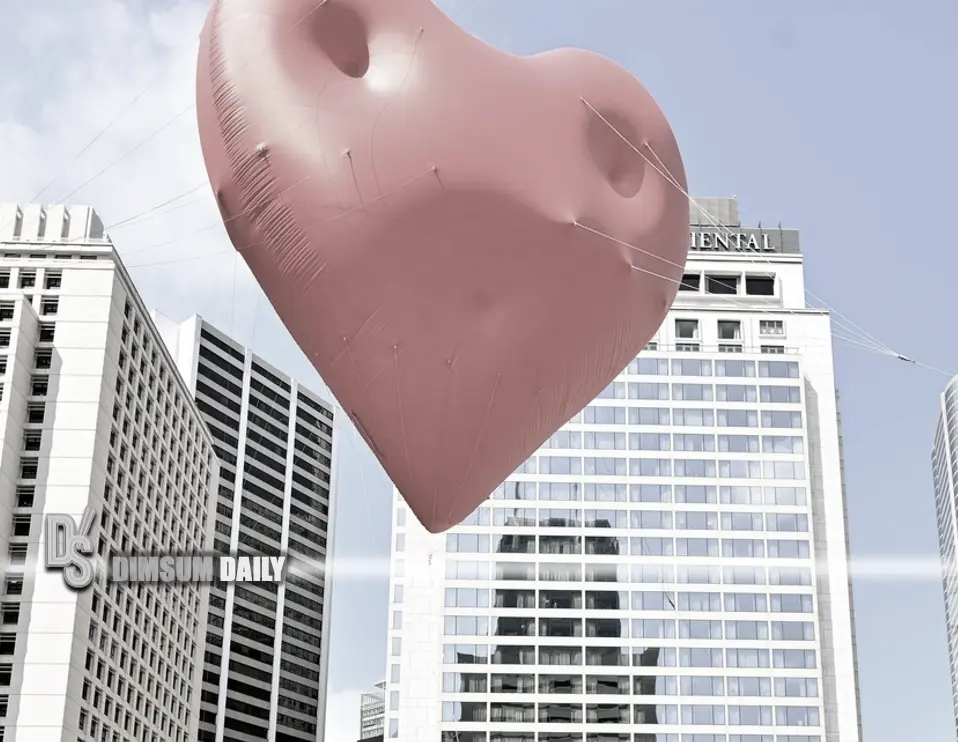 "Chubby Hearts Hong Kong" art installation draws over 200,000 visitors ...
