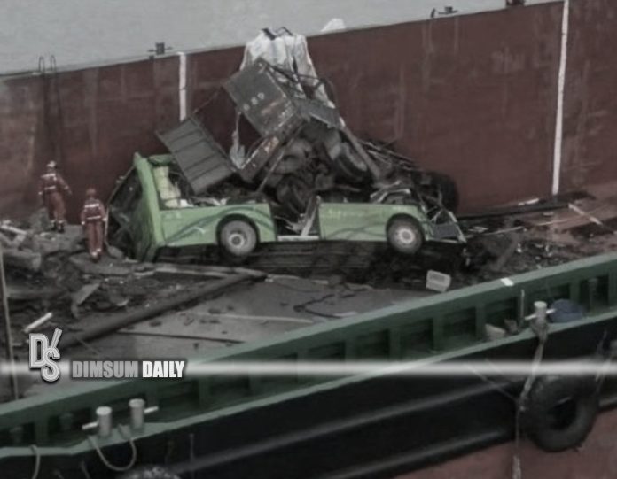 Fatalities rise to five following vessel strike on Guangzhou's Lixinsha ...