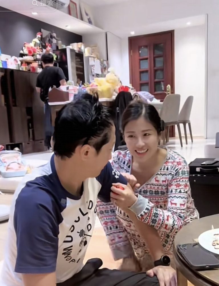 HK actor Timmy Hung and Janet Chow live in Tai Po residence with ...