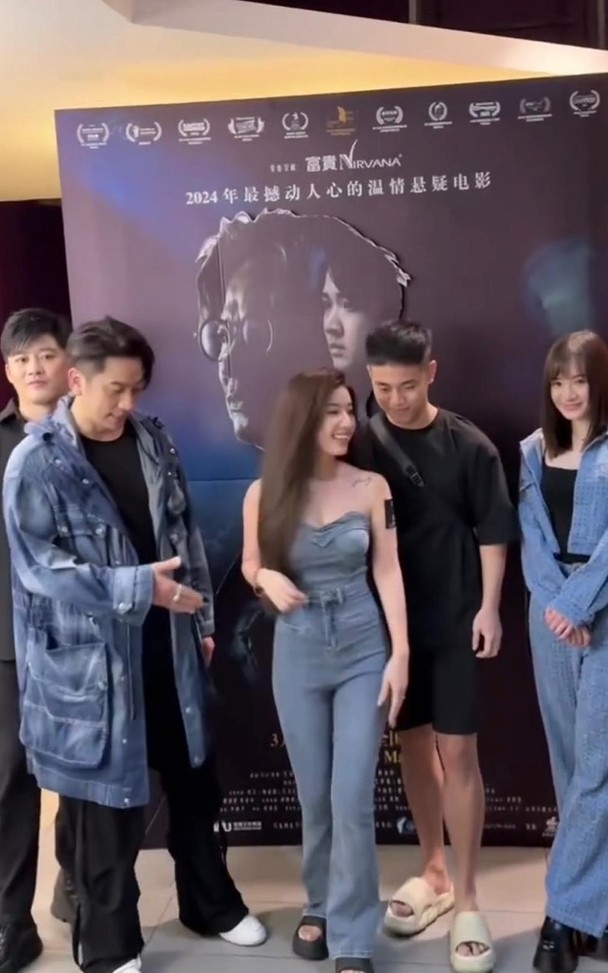 Netizens debate awkward handshake as HK actor Ron Ng extends hand, fan walks away after photo in ...
