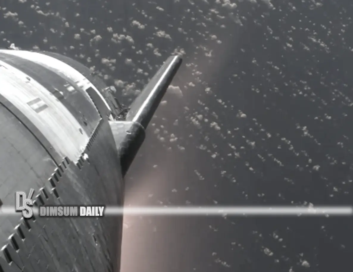 SpaceX's Starship falters on reentry during third unmanned test flight ...