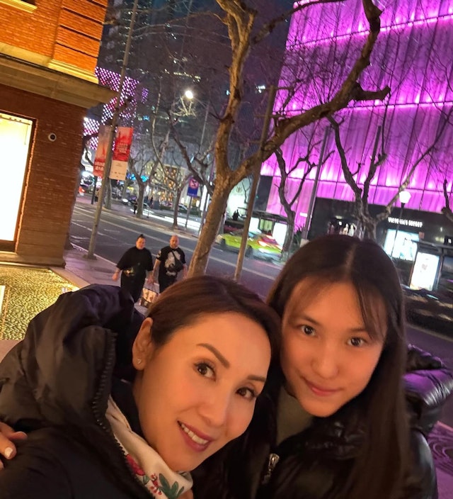 Former actress Kenix Kwok and family indulge in VIP treatment at Hermès ...