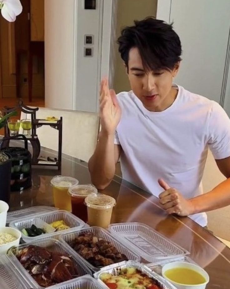 Bruneian singer and actor Wu Chun indulges in Hong Kong's culinary ...