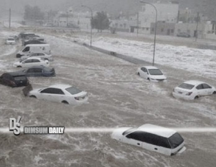 Severe rainfall and flash floods claim lives in Oman, disrupt travel in ...