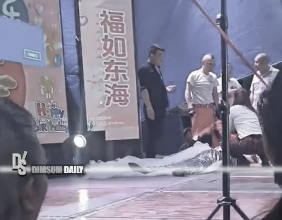 Young singer passes away after accidental fall on stage during ...