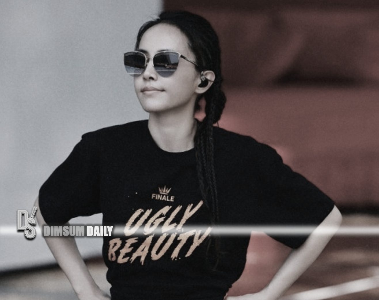 Taiwanese singer Jolin Tsai's surveillance footage riding Chongqing ...