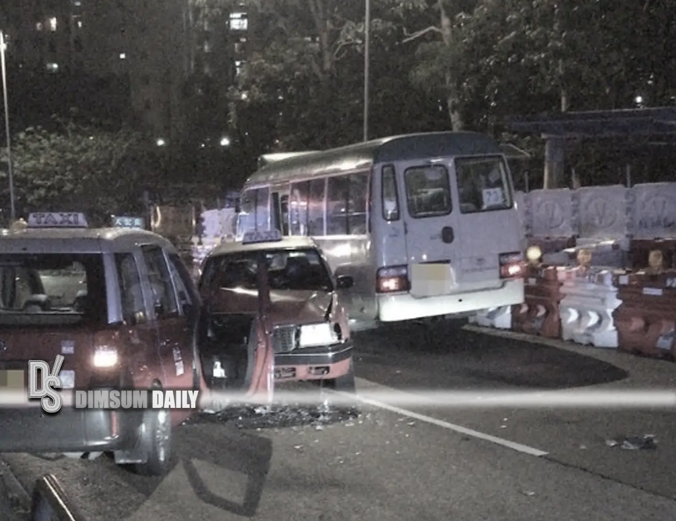 Head-on collision between two taxis on Chuk Yuen Road