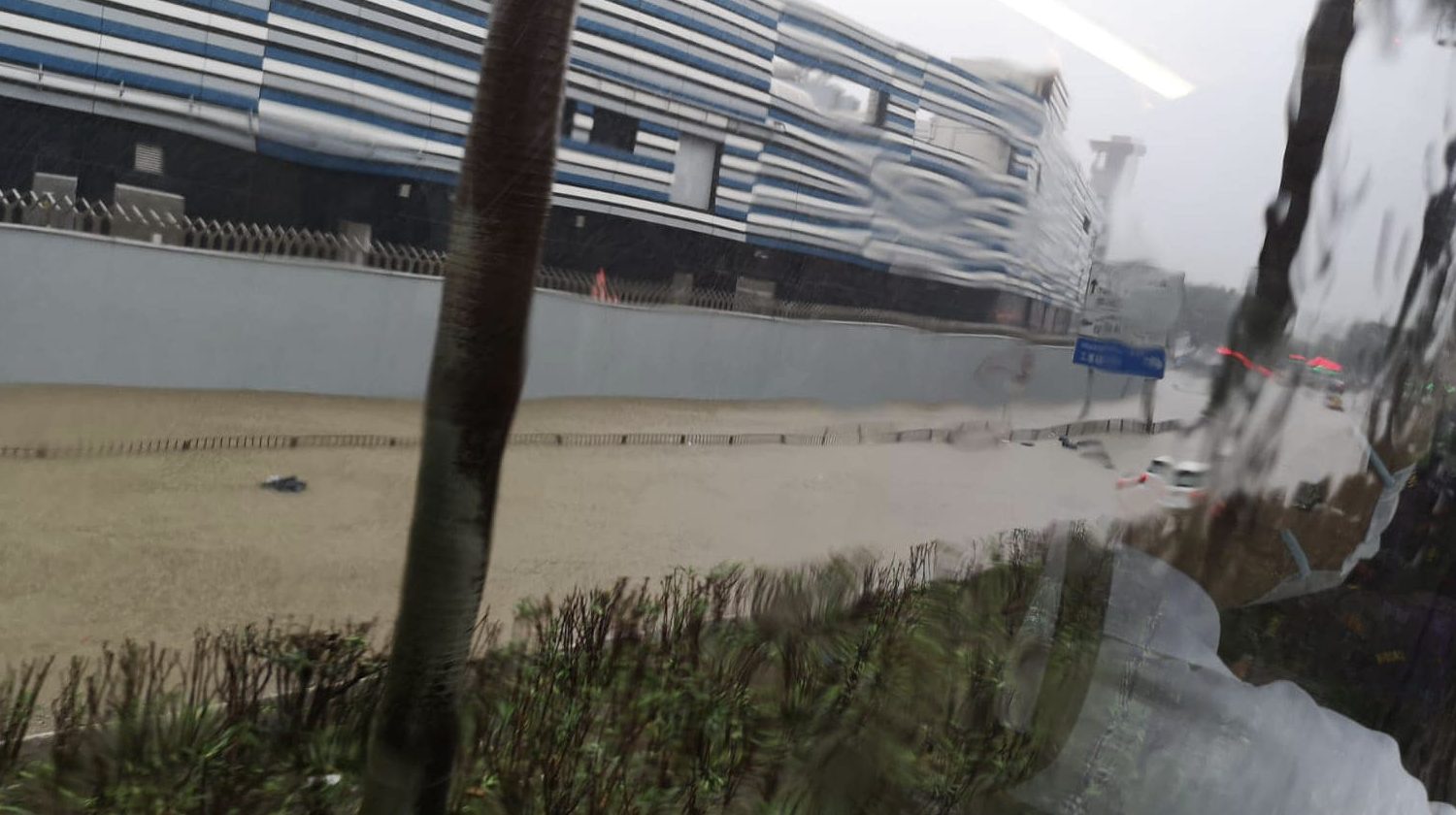 Amber Rainstorm Warning Signal remains as Tseung Kwan O grapples with ...