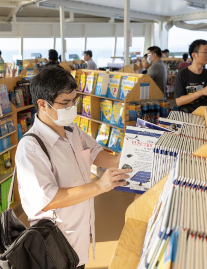 "Doulos Hope" ship arrives in Hong Kong, offering over 2,000 English ...