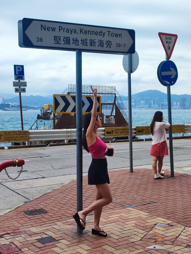 Hundreds flock to Kennedy Town New Praya on last day of the Golden Week ...