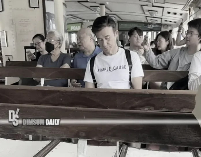Retired Hong Kong actor Waise Lee spotted on Star Ferry