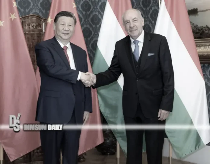 Chinese President Xi Jinping stresses deepening China-Hungary relations