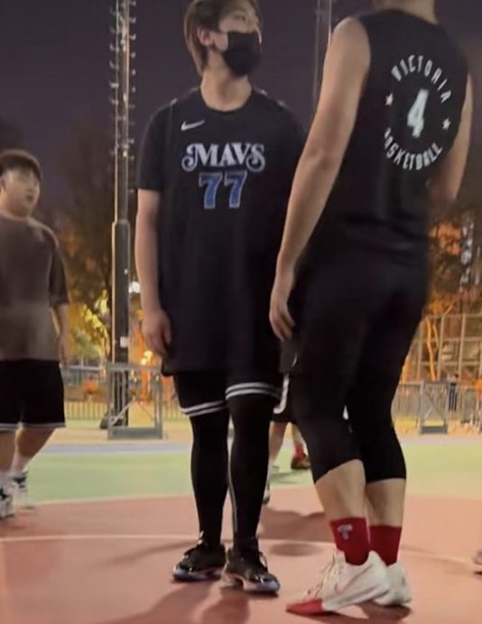 HK singer Keung To's body shape remains in the spotlight as he hits ...