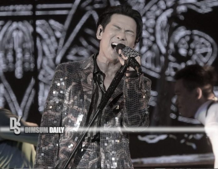 Singer Alex To triumphs at Taipei Arena with family-inspired performance