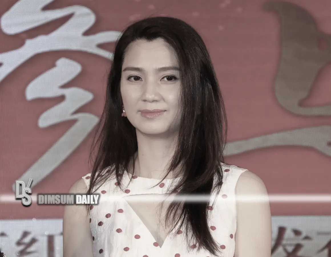 Age-defying actress Catherine Hung Yan stuns with flawless legs - Dimsum Daily