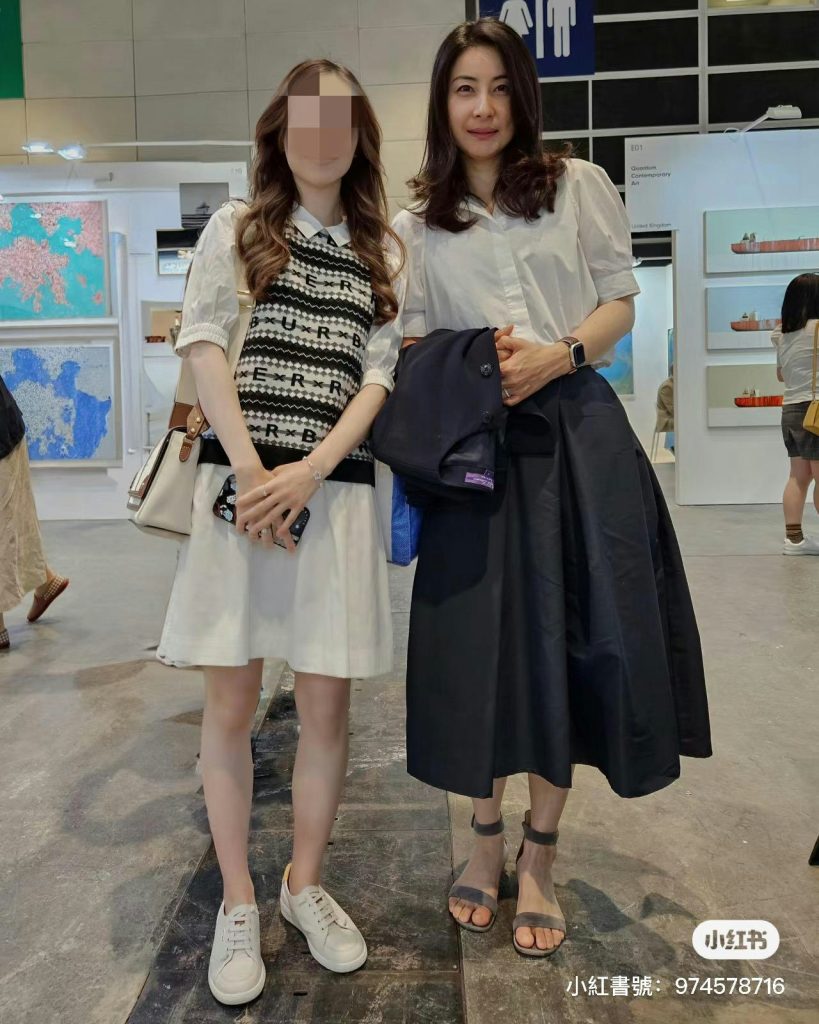 Kenneth Fok and wife Guo Jingjing spotted at Affordable Art Fair ...