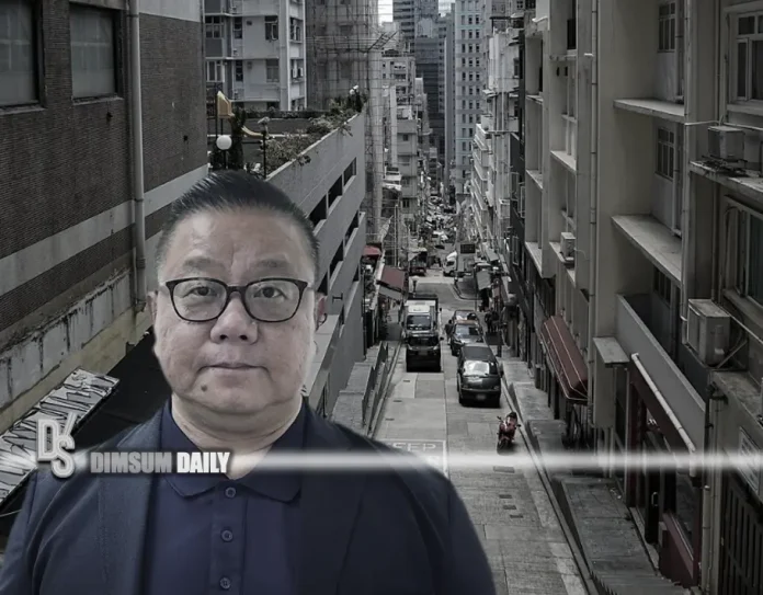 Central's Peel Street residents alarmed as bloodied mother and daughter flee, escaping husband's ...