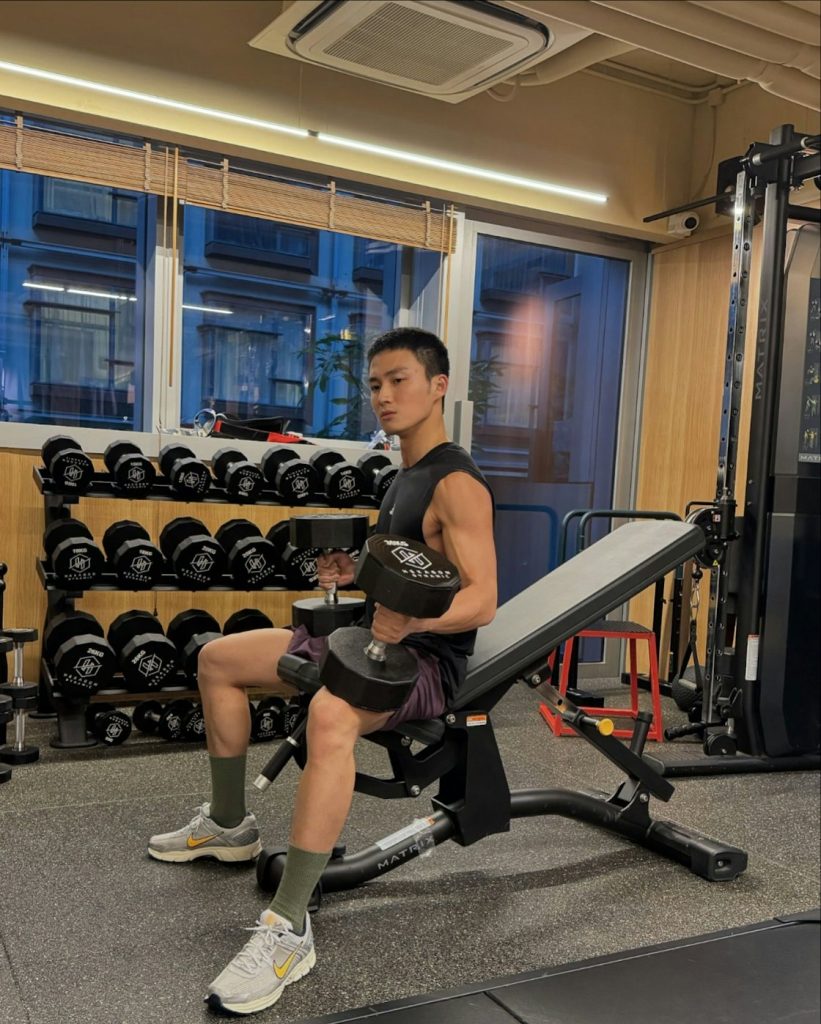 TVB star Kalok Chow's pursuit of the perfect physique - Dimsum Daily