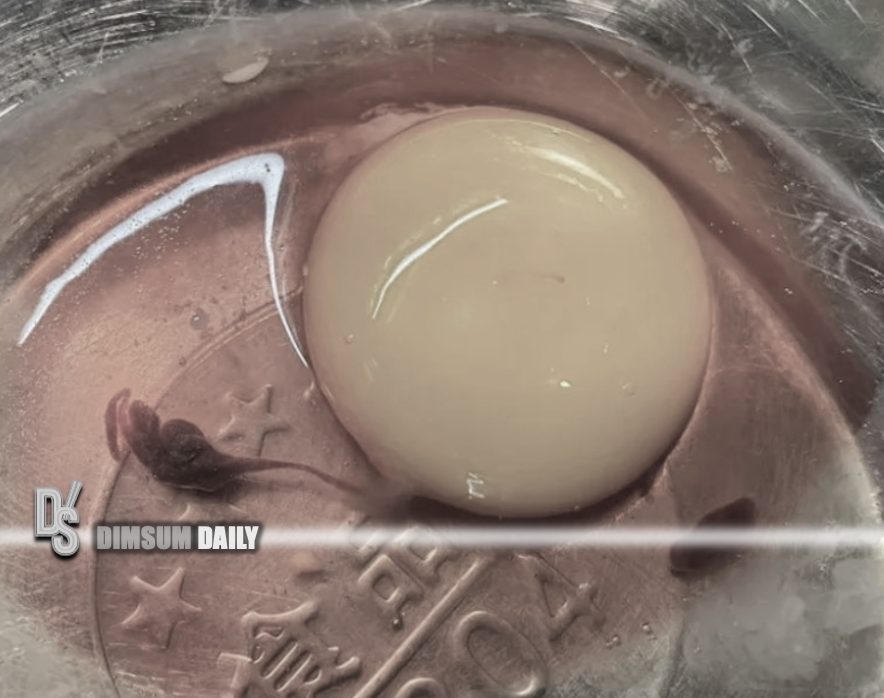 Unveiling the mysteries of dark spots in eggs: A concern for food ...