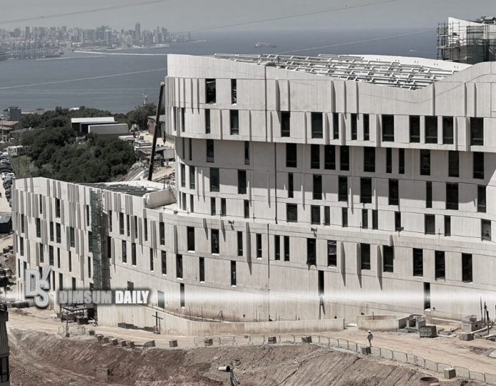 Gunman opens fire at U.S. embassy in Beirut, Lebanese army responds