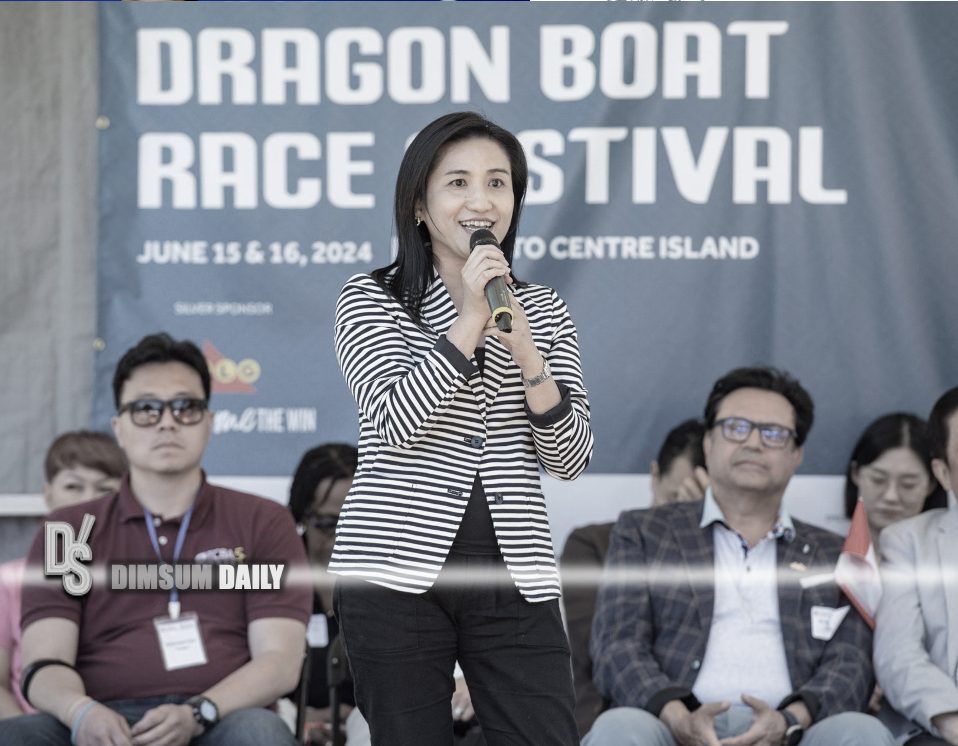 Toronto International Dragon Boat Race Festival draws thousands of ...