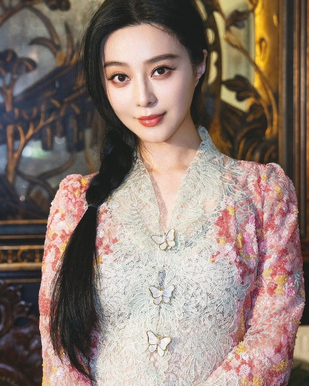Fan Bingbing mesmerises with exceptional singing performance in ...