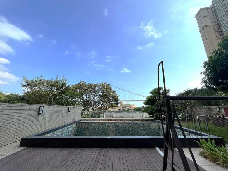 Ma Wan's Capri Palace property with private garden and pool hits ...