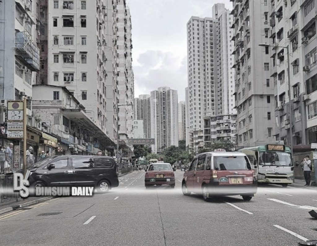 Three-vehicle collision on Hip Wo Street, Kwun Tong, results in one ...