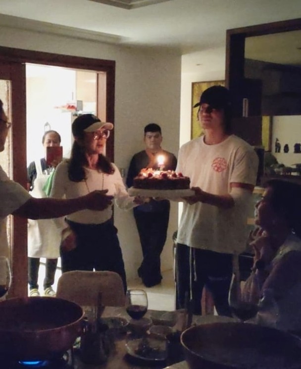 47-year-old Taiwanese hearthrob Jerry Yan celebrates 68-year-old Chen ...