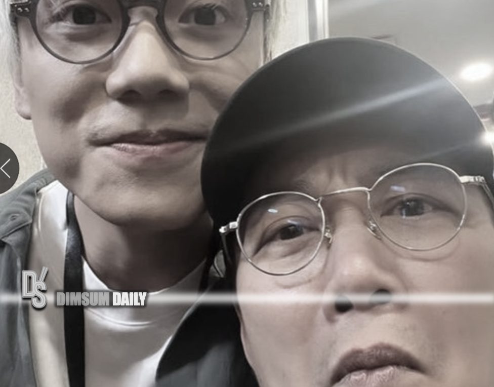 Eason Chan spotted in Tai Hang after recovering from severe chin injury