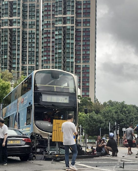 Fanling bus accident leaves at least 8 injured