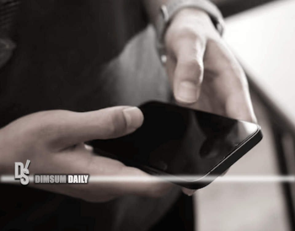 Over 60% of Hong Kong residents struggle with smartphone addiction