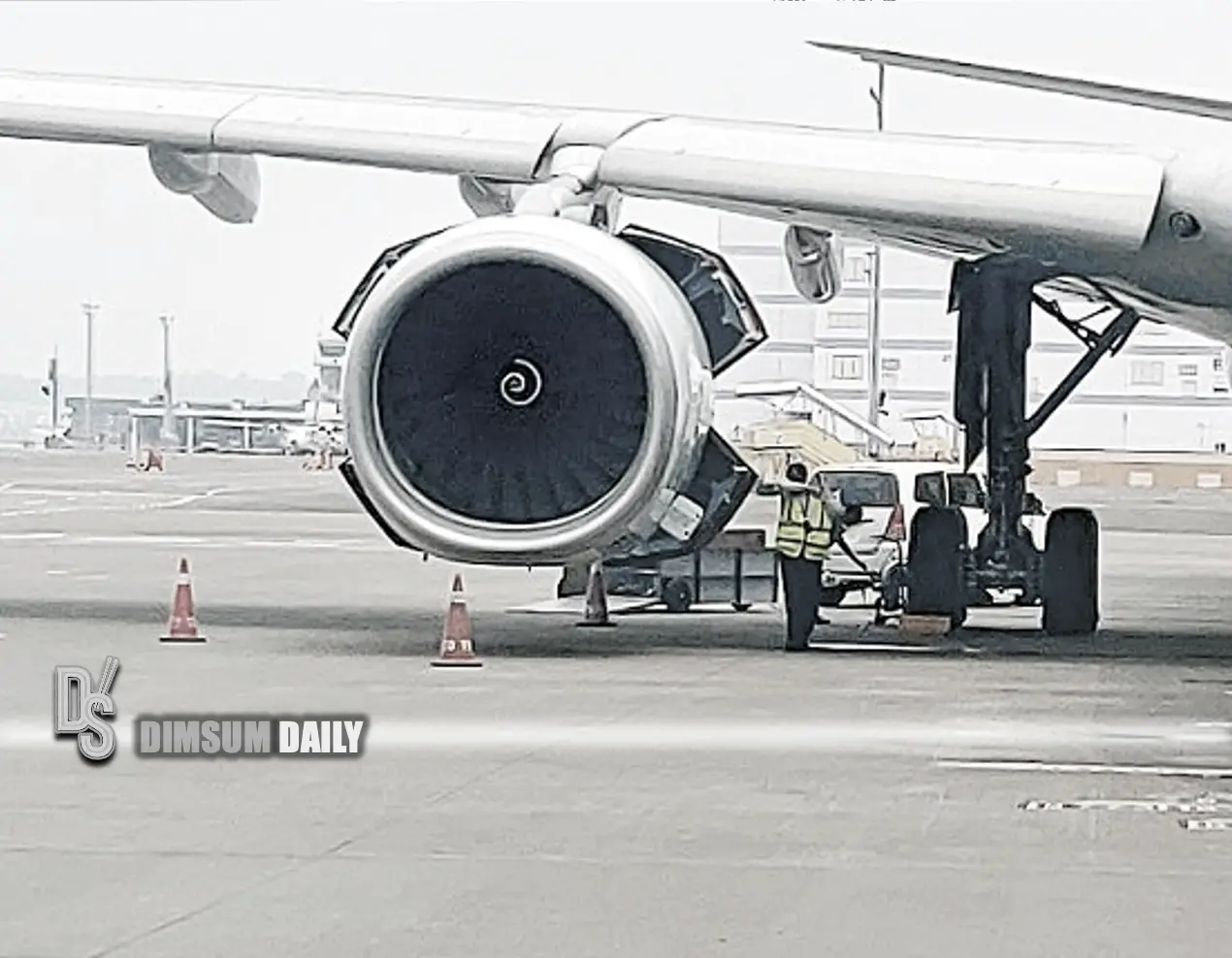 Engine failure misreported as hole following pre-takeoff thrust ...