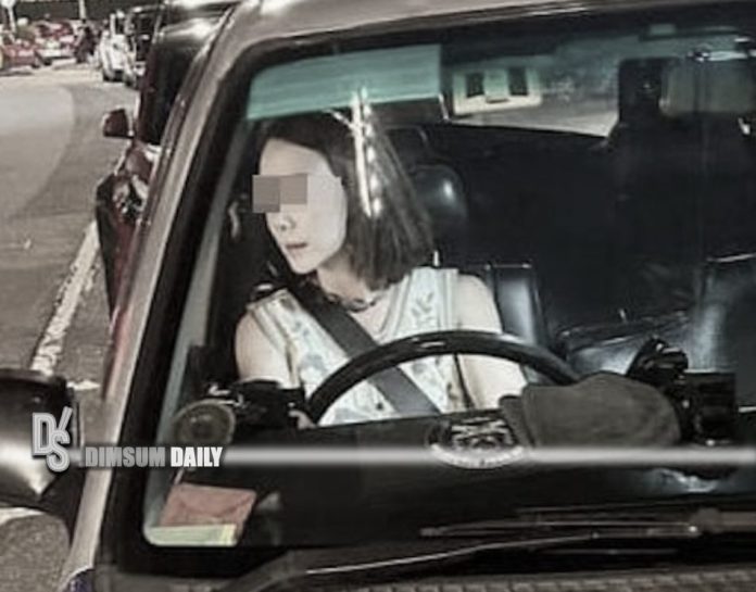 Viral photo of pretty female taxi driver captivates Hong Kong netizens ...