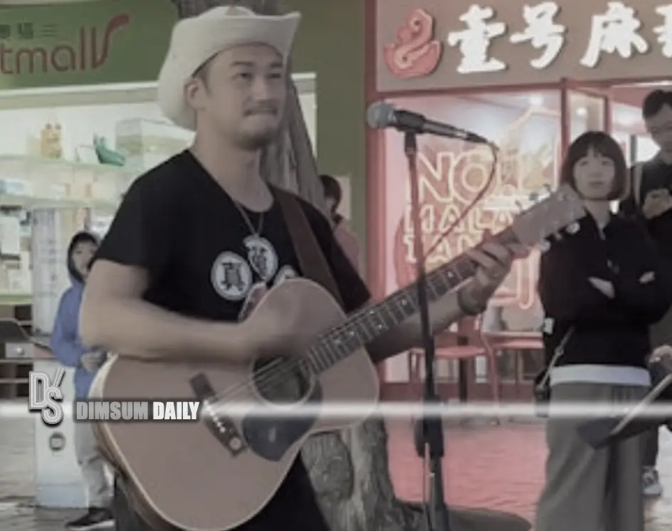 Hong Kong singer Deep Ng turns to street busking in Sydney