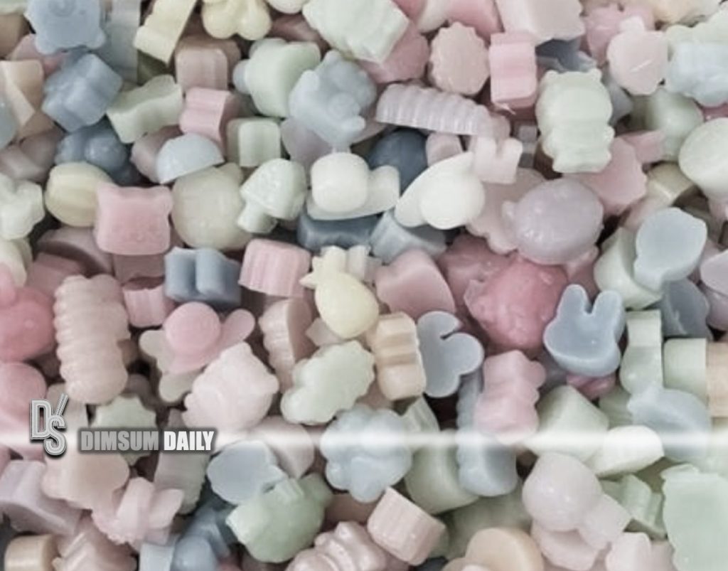 Wax bottle candy surges in popularity among Chinese schoolchildren ...