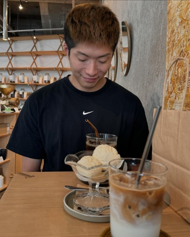 Olympic fencing champion Edgar Cheung shares romantic moments with ...