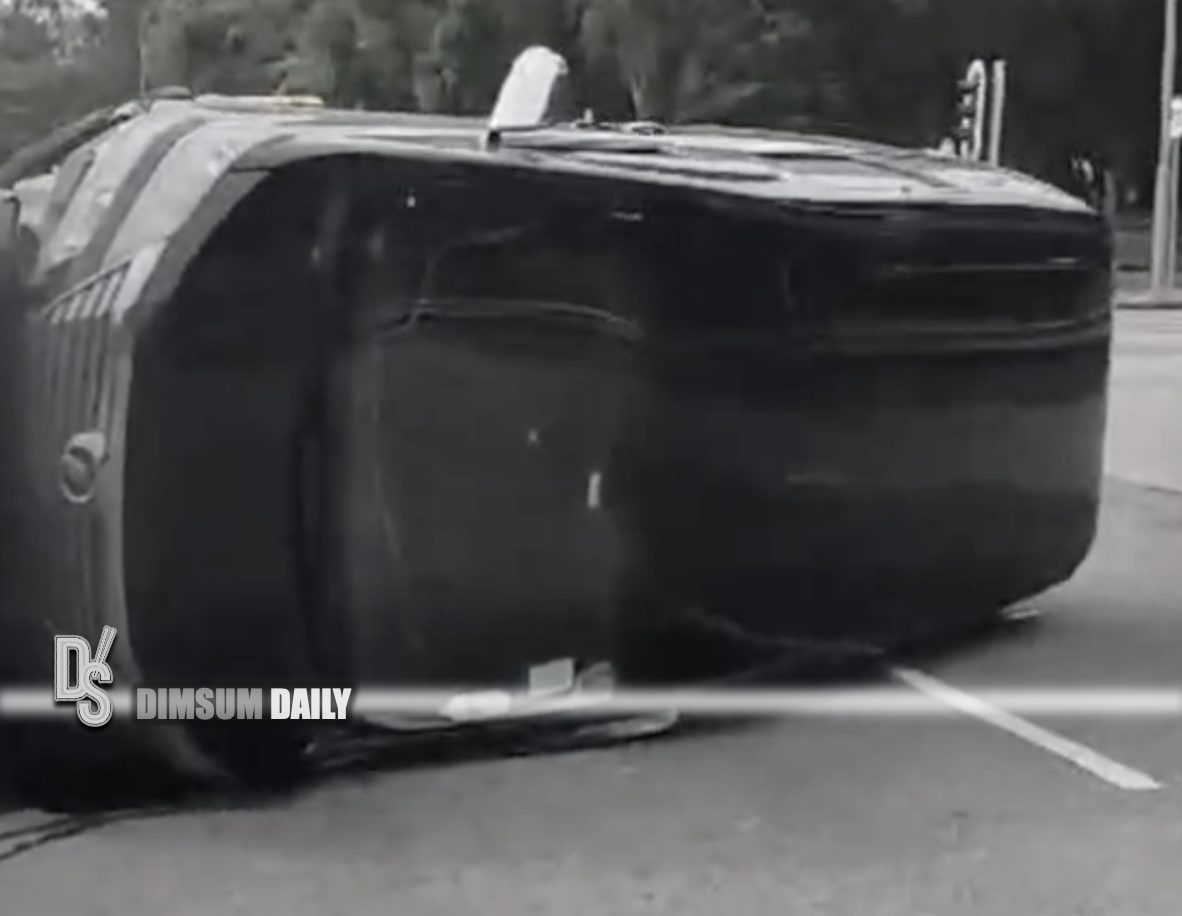 Driver escapes unhurt after Toyota 7-seater vehicle overturns in Tai Po ...