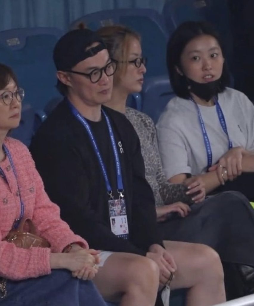 HK singer Eason Chan realises dream as he teams up with Roger Federer ...