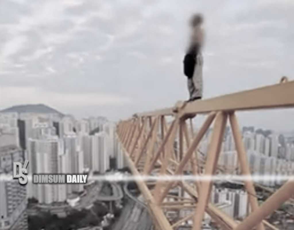 Internet celebrity Tong Cheuk-yin defies safety laws at Kowloon ...