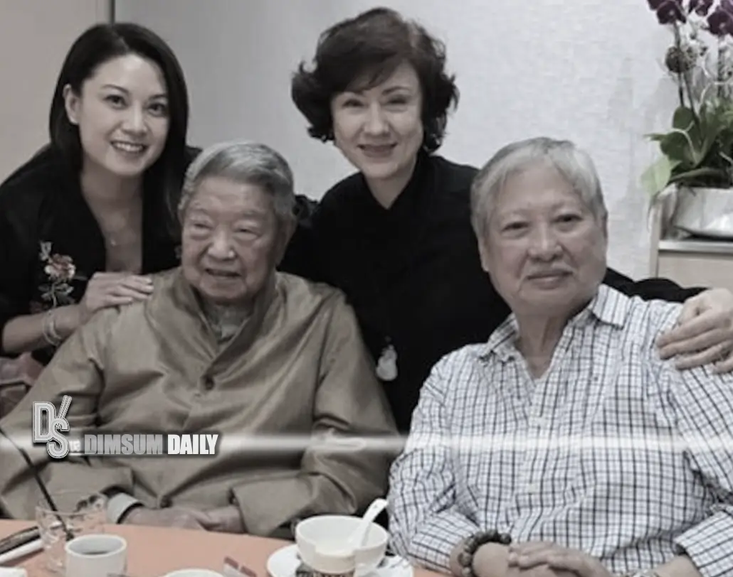 Veteran actor Sammo Hung enjoys dinner with friends