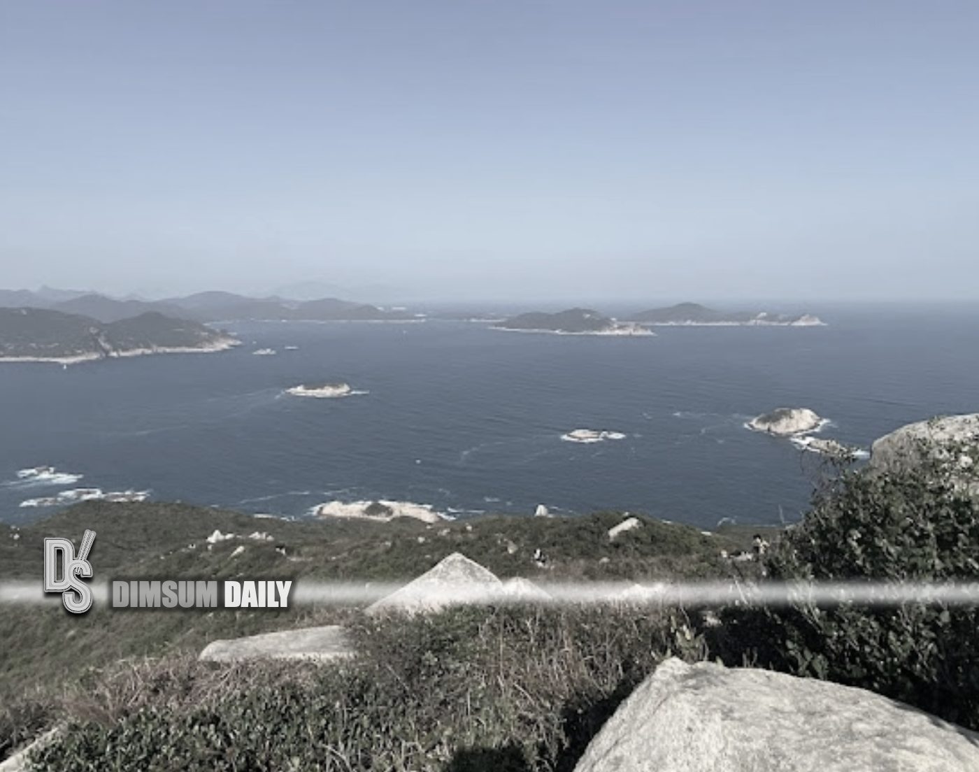 Two hikers injured by bees at Lung Ha Wan in Sai Kung, airlifted to ...